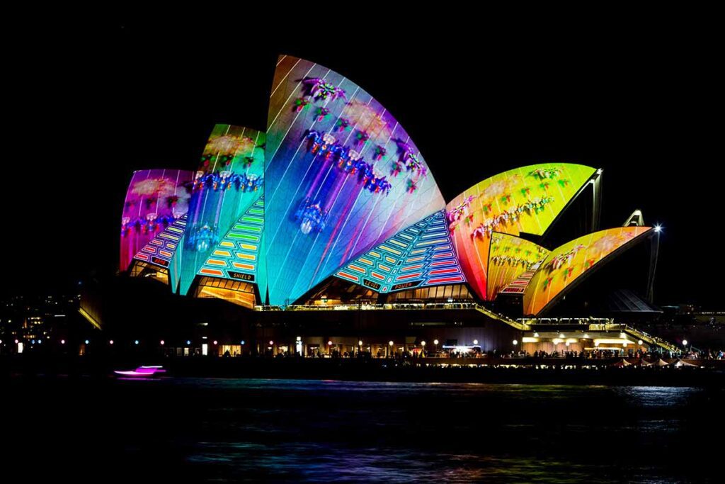 TOP 20 TOURIST ATTRACTIONS IN AUSTRALIA